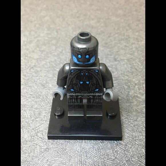 Lego | Toys | Lego Marvel Age Of Ultron Sentry Minifigure | Poshmark